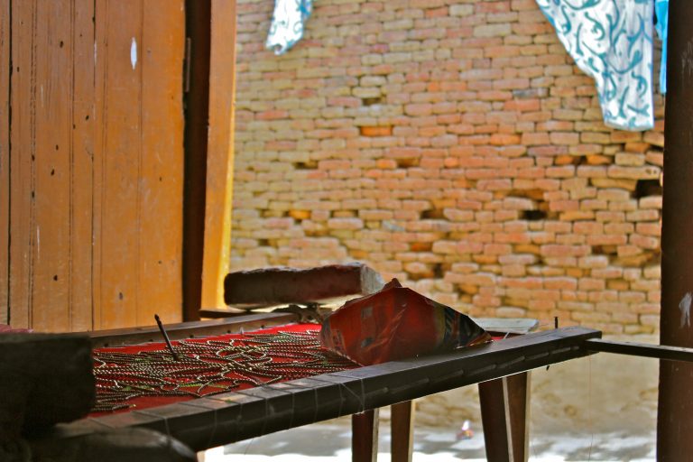 The Karchobi embroiderers of Marehra – TwoCircles.net